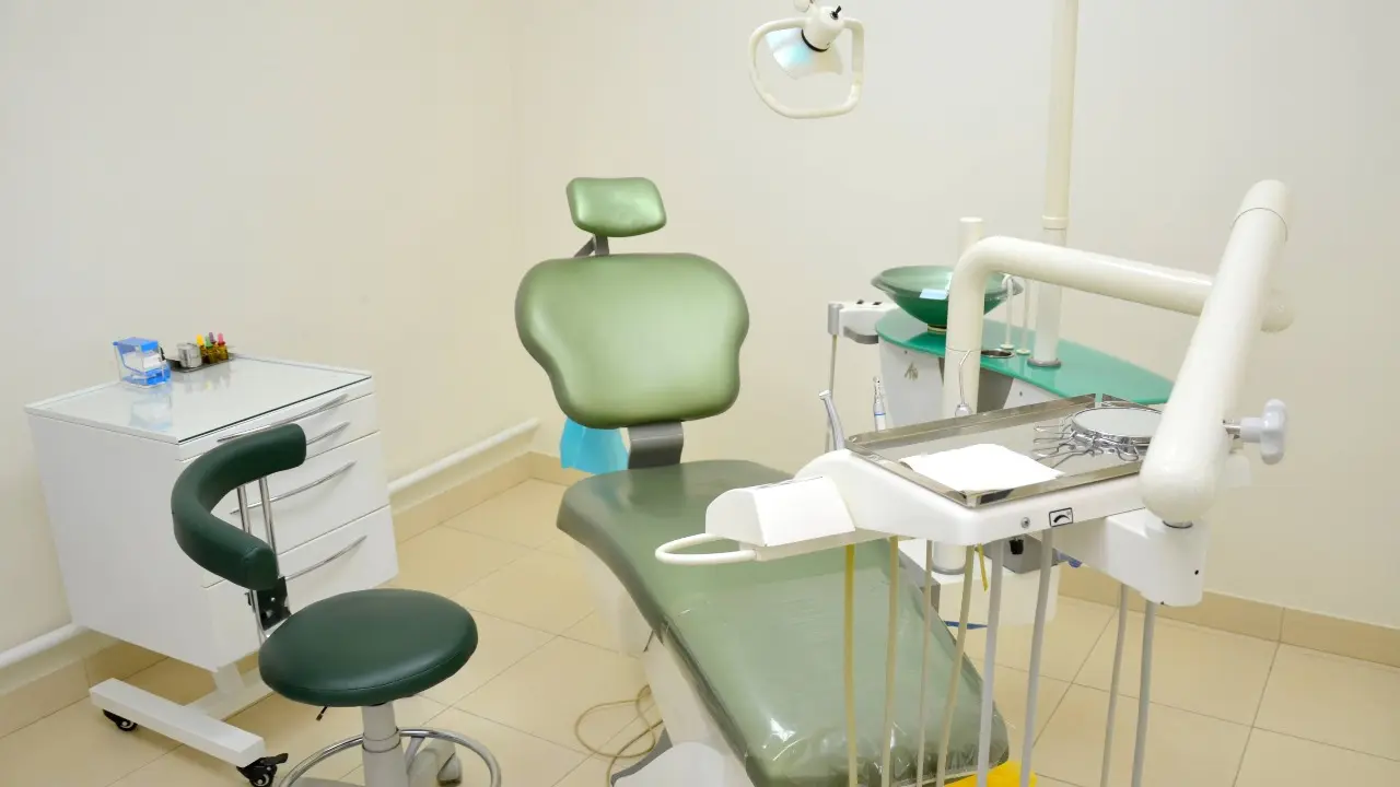 Запрет на оплату лечения за счёт пенсионных накоплений коснётся только стоматологий ...